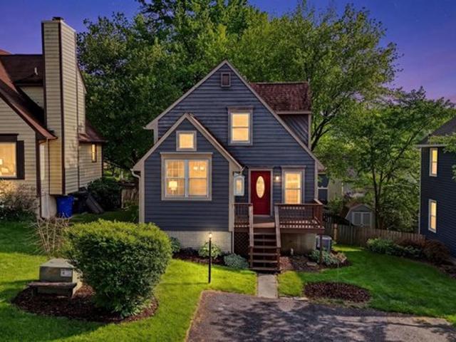 10743 Lake Edge Ct, New Market, MD 21774