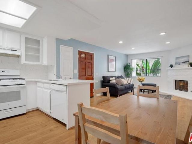 10740 Lawler St 3, Los Angeles, CA