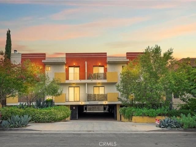 10740 Lawler St, Los Angeles, CA 90034