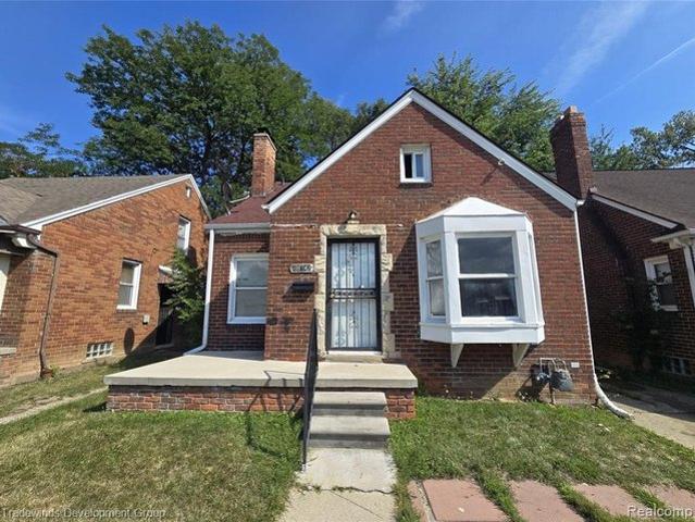 10742 Balfour Rd, Detroit, MI 48224