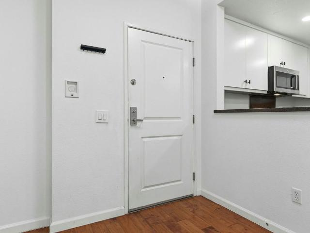 10745 N De Anza Blvd Unit 115 2 Bedroom Condo for Rent at 10745 N De Anza Blvd #115, Cupertino, CA 95014