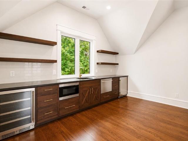 10745 Shallowford Rd, Roswell, GA 30075 | MLS #7797