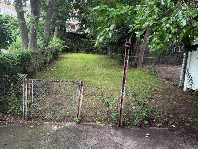 10749 th Street