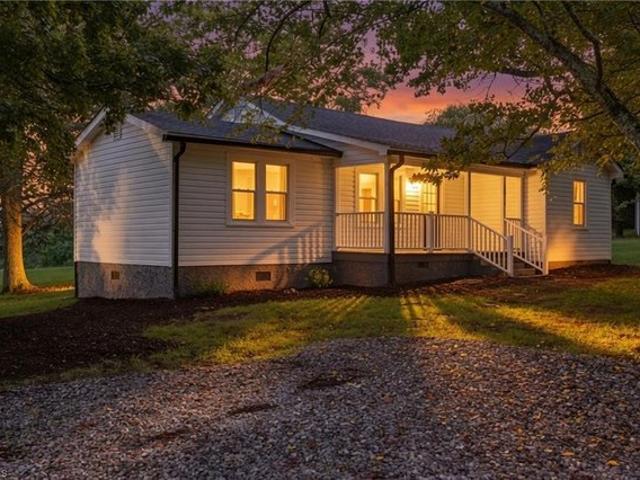 1074 Mulberry Mill Rd, North Wilkesboro, NC 28659