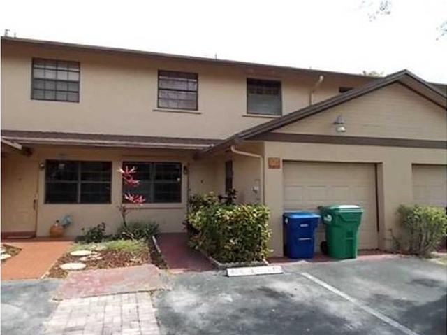 1074 Ne 210 Te Unit 1074, Miami, FL 33179