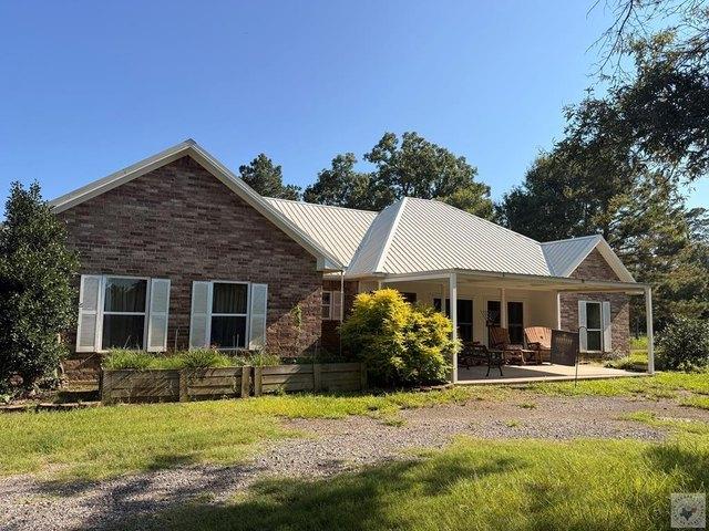 1074 County Road 1105, Maud, TX 75567