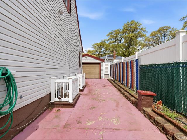 1074 Harrison St, Uniondale, NY 11553 | MLS #940234 | Compass