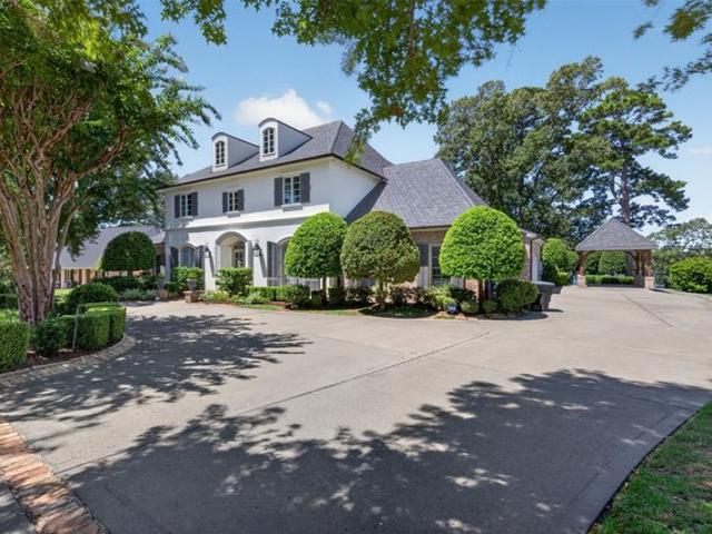 1074 Waters Edge Cir, Shreveport, LA 71106
