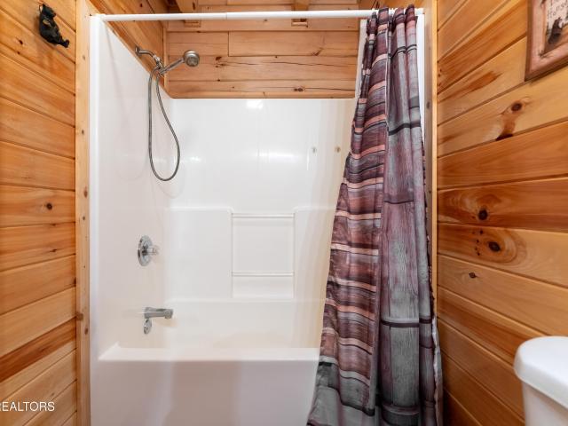 1074 Willard Way, Sevierville, TN 37876 | MLS #3304