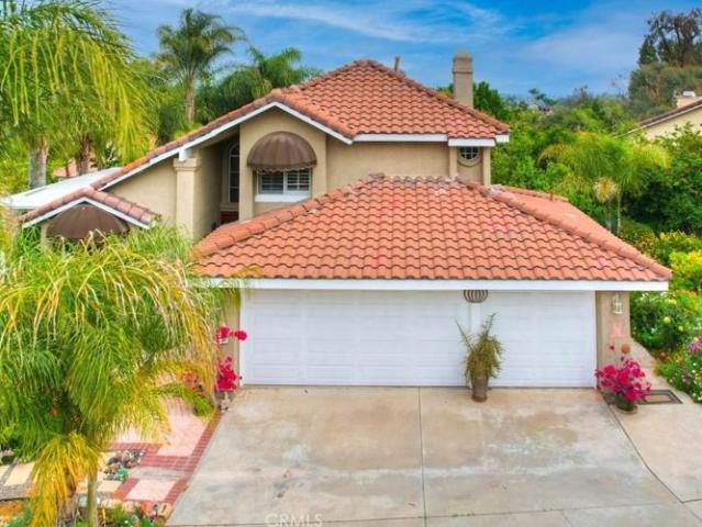 10750 Orchard View Ln, Riverside, CA 92503