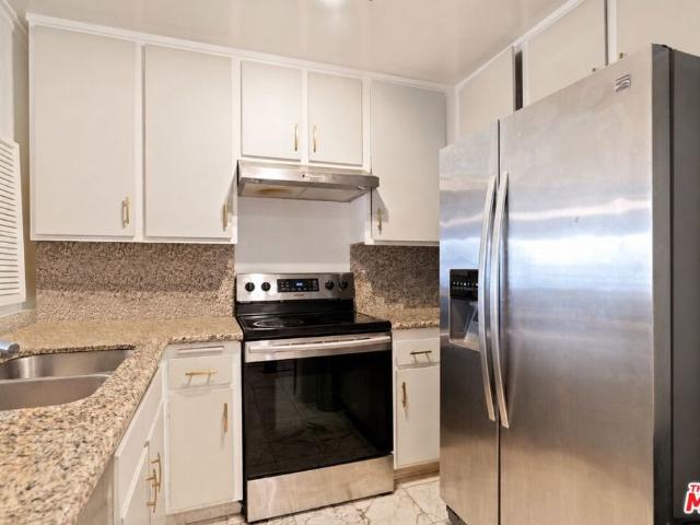 10751 Wilshire Boulevard 1206