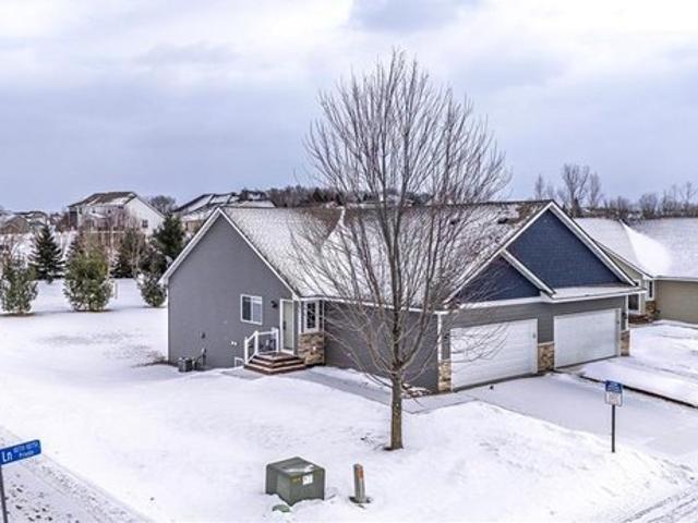 10751 Knollwood Ln, Woodbury, MN 55129