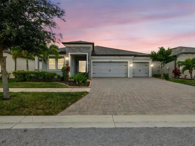 10752 Green Harvest Dr. Riverview, FL 33578 | MLS #TB8458 | Compass