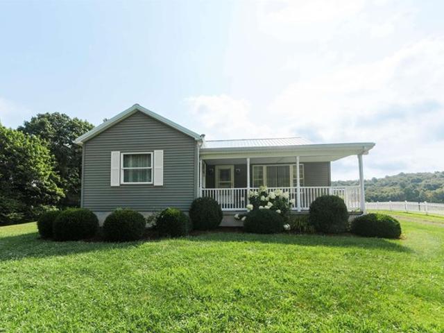 10754 N Preston Hwy, Bruceton Mills, WV 26525
