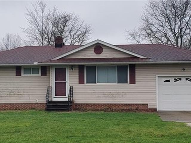 10755 Albion Rd, North Royalton, OH 44133