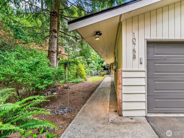 10758 Ashworth Ave N, Seattle, WA 98133 | MLS #2514