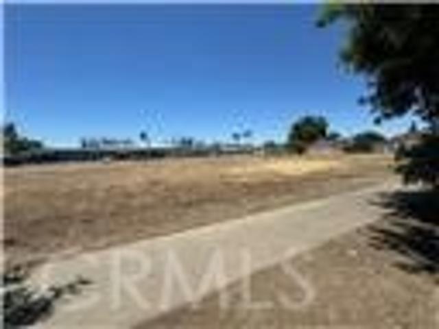 1075 Martin Luther King Jr Way, Merced, CA 95341 | MLS #MC25122 | Compass