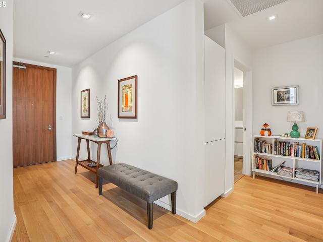 1075 NW Northrup St, Unit 1012, Portland, OR 97209 | MLS #741203