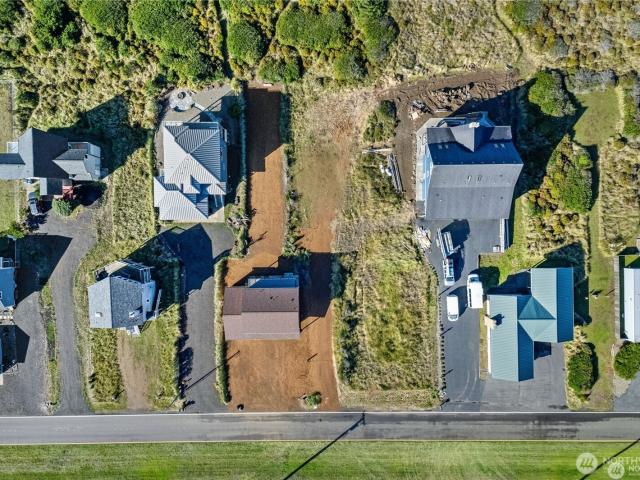 1075 ocean shores boulevard sw