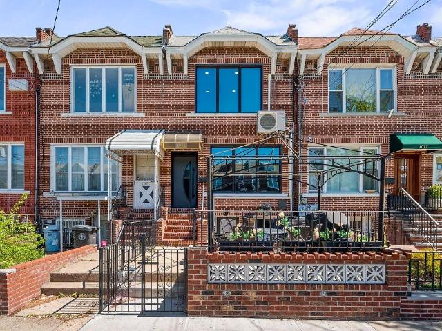 1075 Bay Ridge Parkway