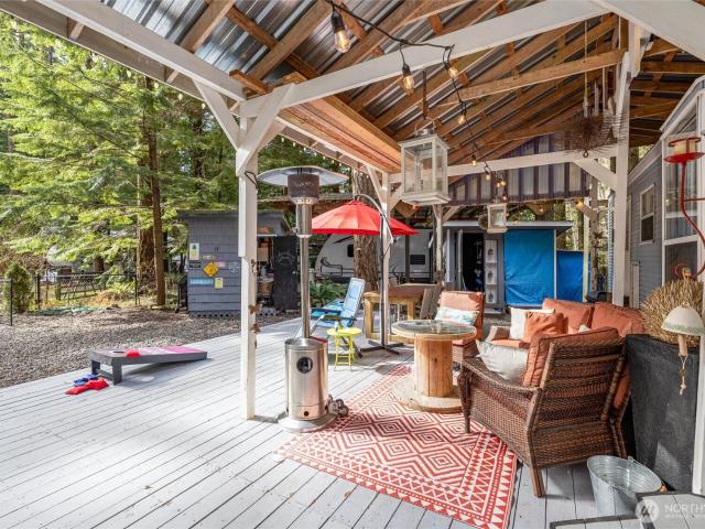 1075 Birch Ln, Maple Falls, WA 98266 | MLS #2494