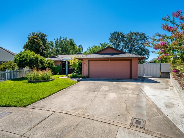 1075 Goodview Way