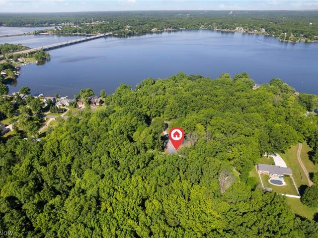 1075 River Road