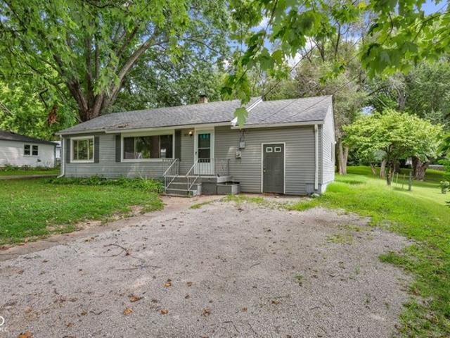 1075 S Morgantown Rd, Greenwood, IN 46143