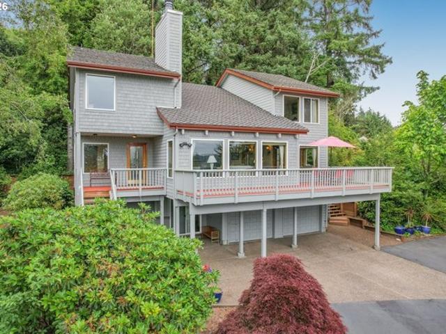 1075 SE Spruce Way, Newport, OR 97365