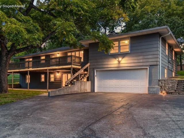 1075 W Farm Road 178, Springfield, MO 65810