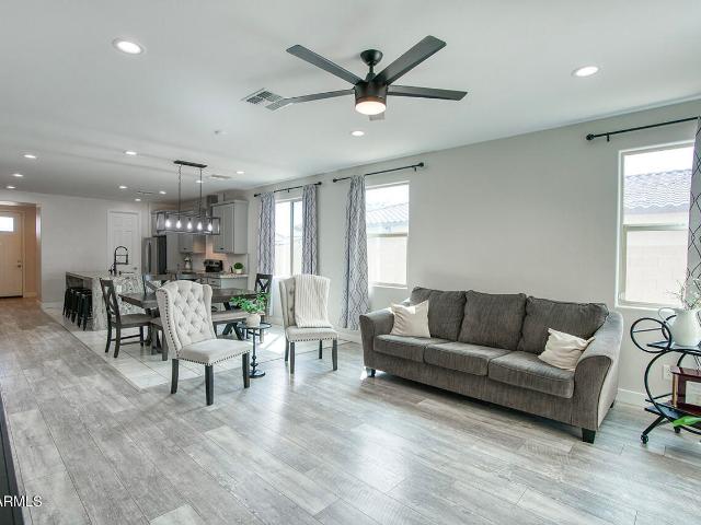 10760 W Buchanan St, Avondale, AZ 85323 | Compass