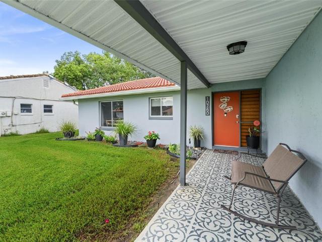 10760 Wilderness Ct, Orlando, FL 32821 | MLS #O6402 | Compass