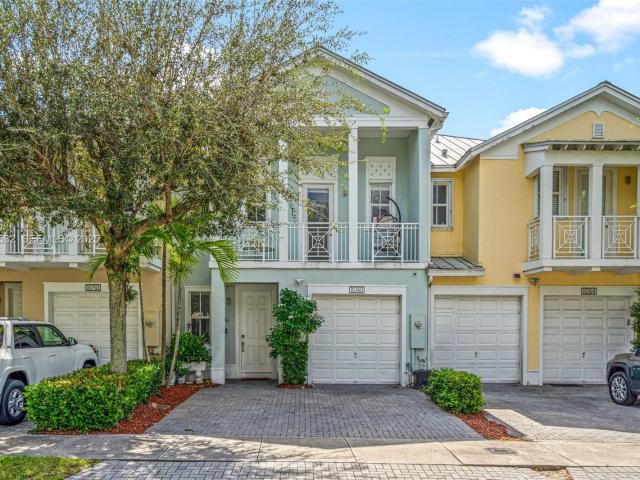10760 NW 74th St, Doral, FL 33178 | MLS #A11905