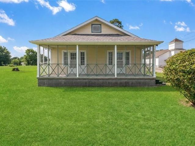 10767 River Rd, Ama, LA 70031