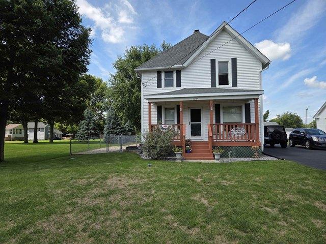 10766 3rd St, Roscoe, IL 61073