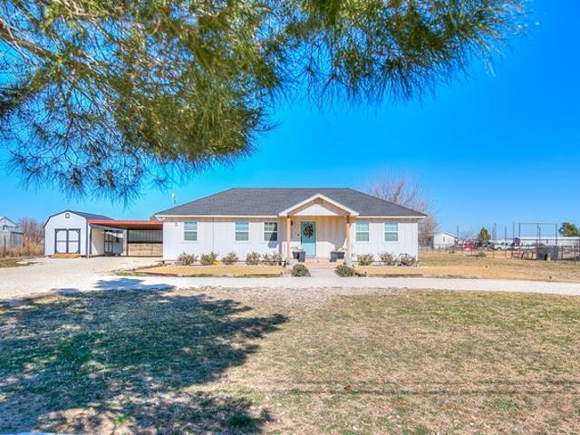 10766 Emmitt Ln, San Angelo, TX 76901