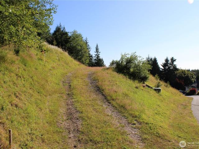 1076 Malvern Hills Drive
