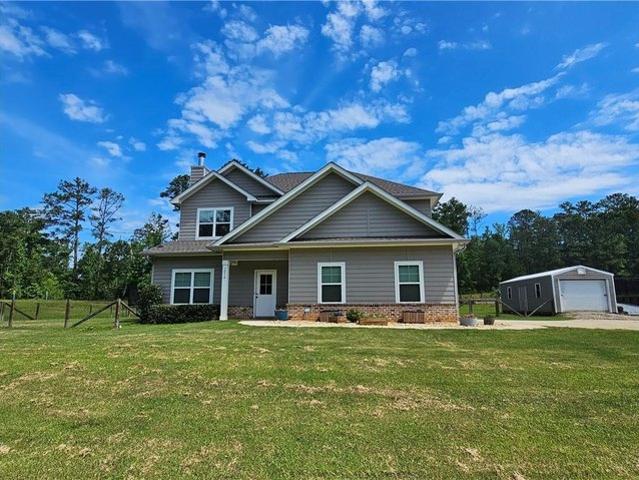 1076 Cummings Rd, Smiths Station, AL 36877
