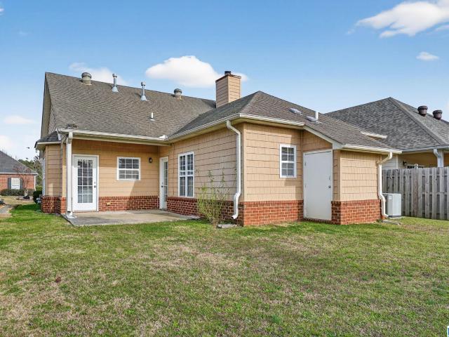 1076 Fairbank Lane