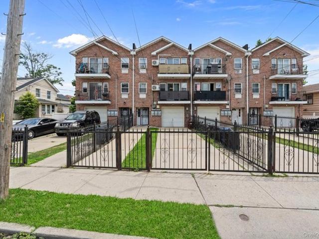 1076 Gipson St, Far Rockaway, NY 11691