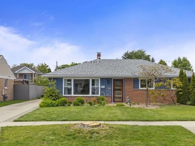 1076 S 3rd Ave, Des Plaines, IL 60016