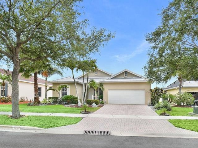 10771 SW Waterway Ln, Port Saint Lucie, FL 34987