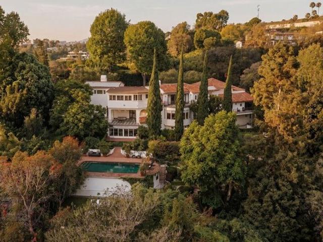 10772 Chalon Rd, Los Angeles, CA 90077