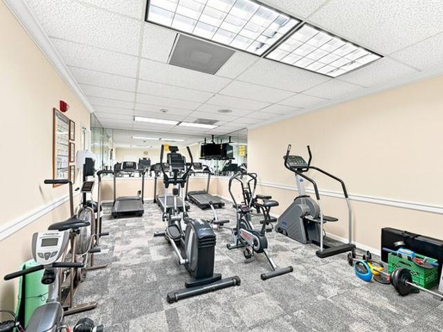 10777 W Sample Rd Apt 407, Coral Springs, FL 33065