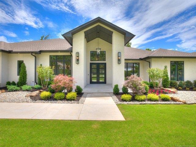10775 S Sheridan Rd, Tulsa, OK 74133