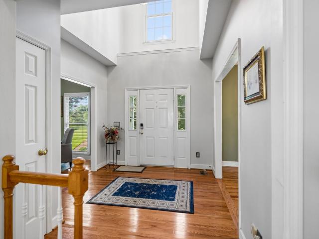 1077 Beech Tree Ln