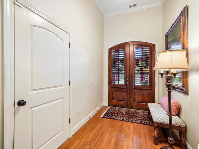 1077 Dunnavant Place