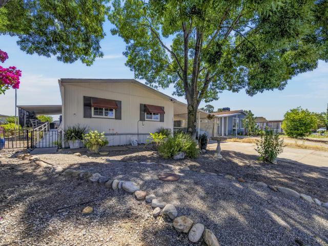 1077 Eagle Nest Road