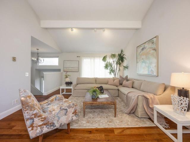 1077 Pearl Ave, Moss Beach, US, CA