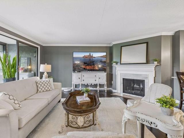 1077 Sibley Memorial Hwy Apt 602, Lilydale, MN 55118